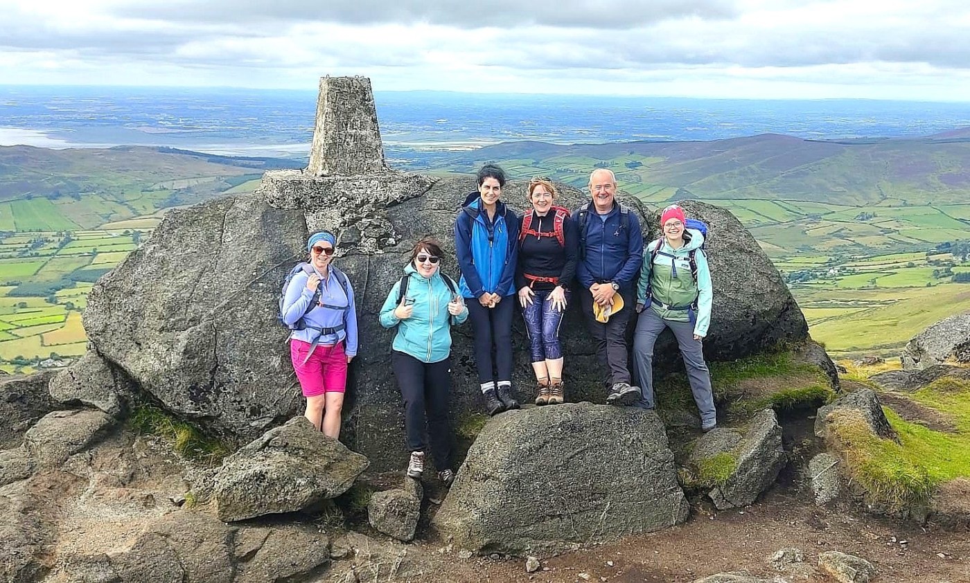 Slieve Foye and Carlingford Mountain | Mountaintrails